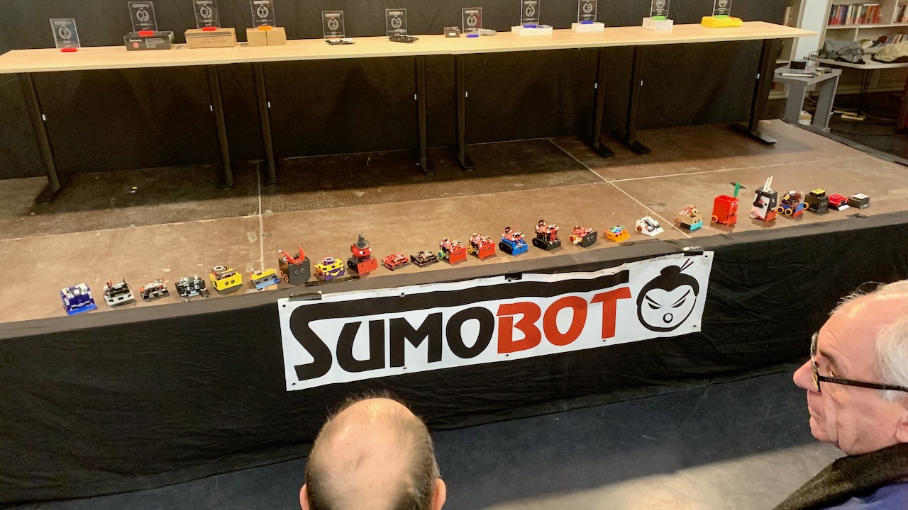 4 récompenses à la compétition de Sumobot de l’ESIEE – FABlab Moébius – 77